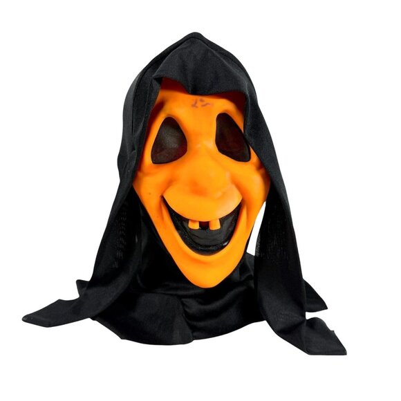 Fun World | Costumes | Vintage Scream Goofy Ghost Face Mask Fun World ...